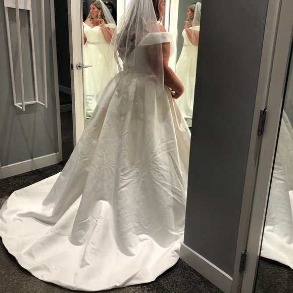 Db Studio | Dresses | Db Studios Wedding Dress | Poshmark
